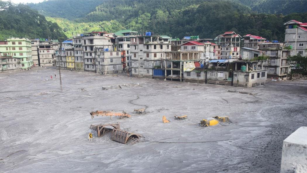 Climate change drives rising risk of Himalayan flood disasters • Muser ...